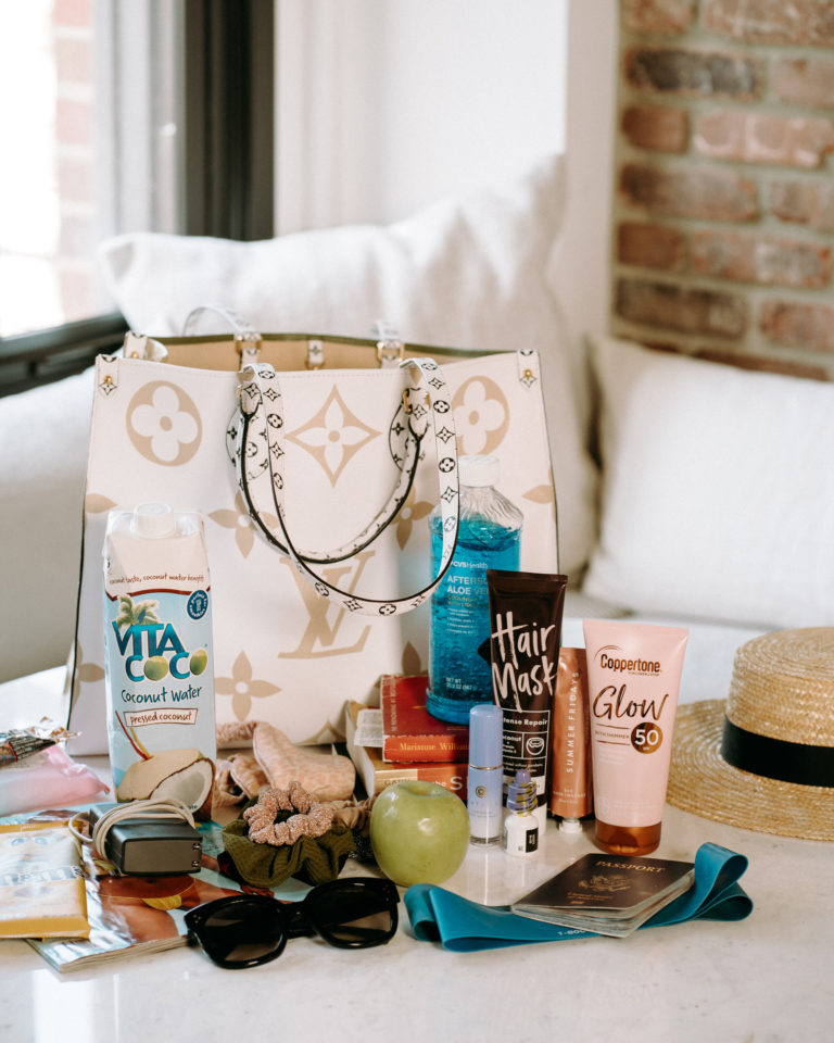 What's In My Bag And Other Summer Favorites — Olivia Culpo — Official ...